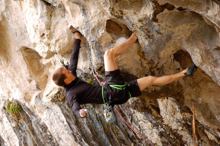 A Complete Guide to Climbing Grades » Explorersweb
