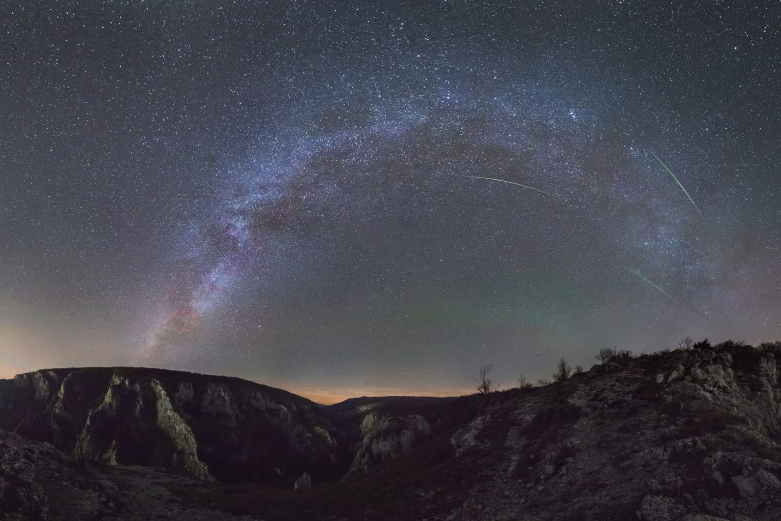 Orionids Meteor Shower Peaks Tonight » Explorersweb
