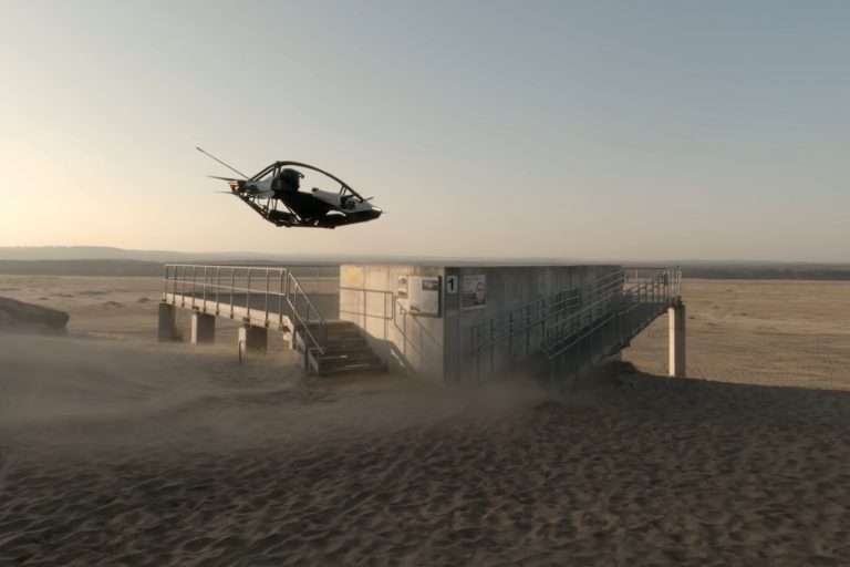 New: A Giant Drone That Carries One Passenger » Explorersweb