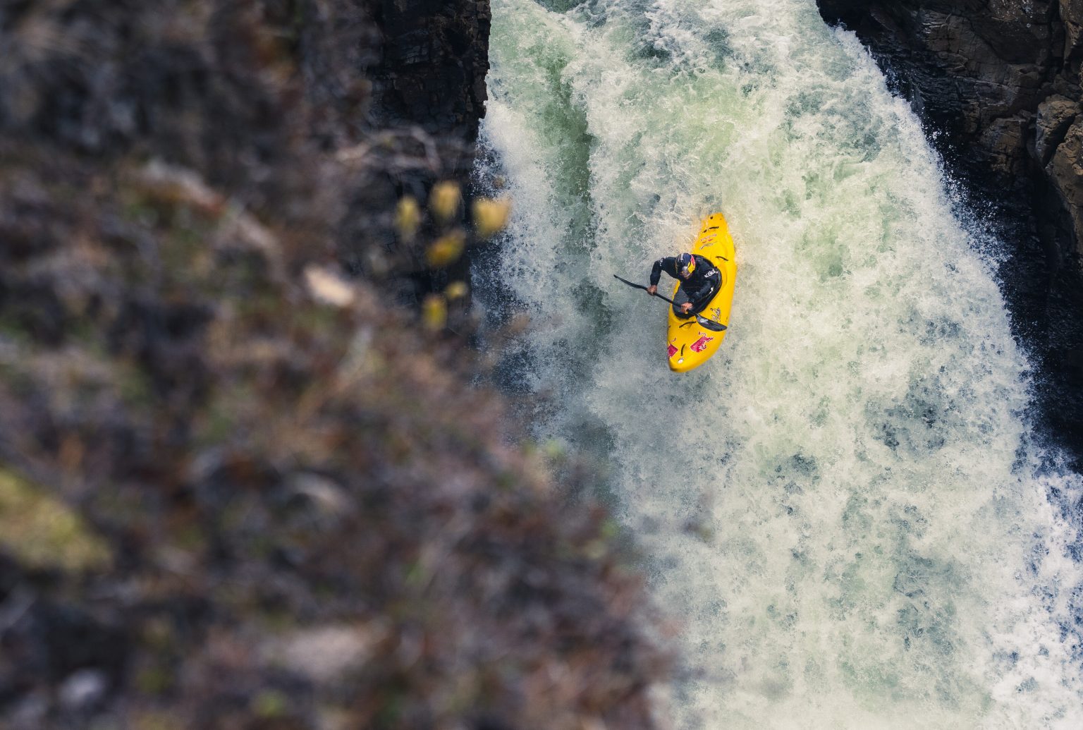 Extreme Kayaking: Dropping Massive Waterfalls in Iceland » Explorersweb