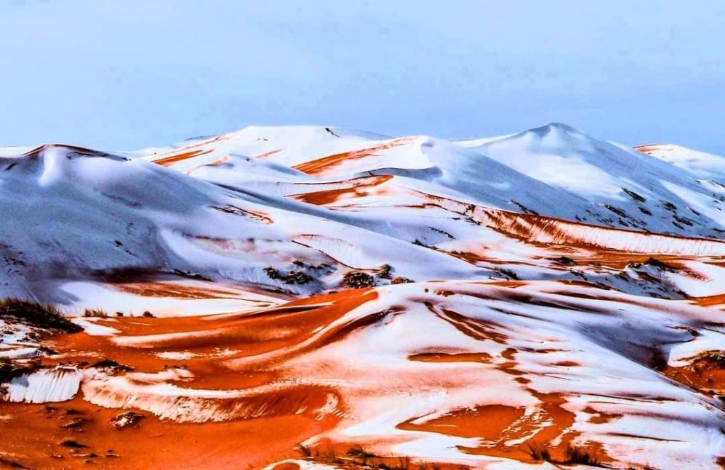 Rare Snow in the Sahara Yields Surreal Visuals » Explorersweb