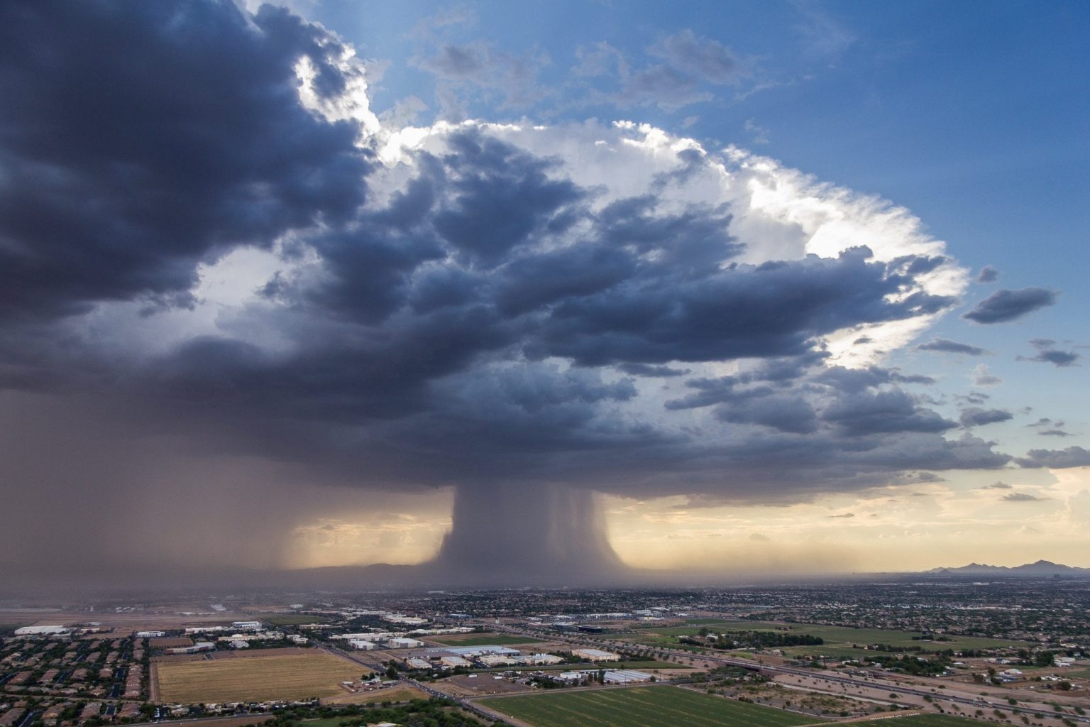 Natural Wonders: Microbursts » Explorersweb