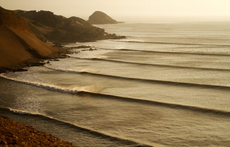 Natural Wonders: Chicama Waves » Explorersweb