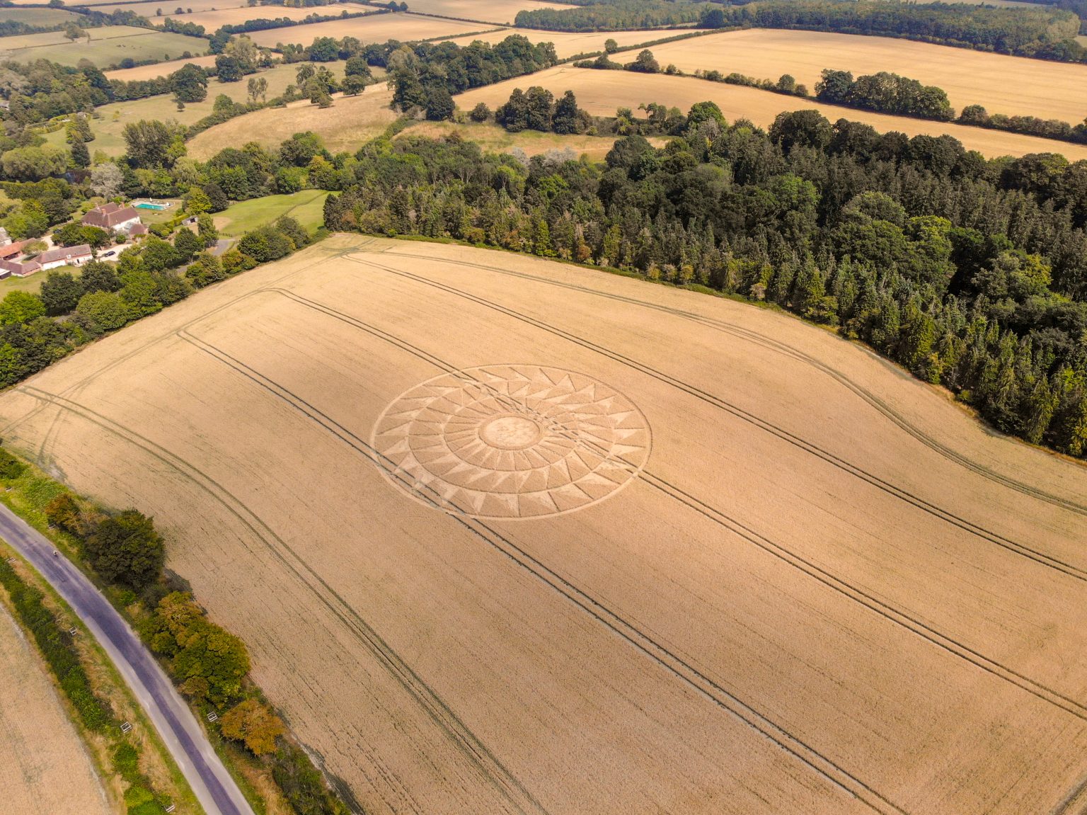 Exploration Mysteries: Crop Circles » Explorersweb