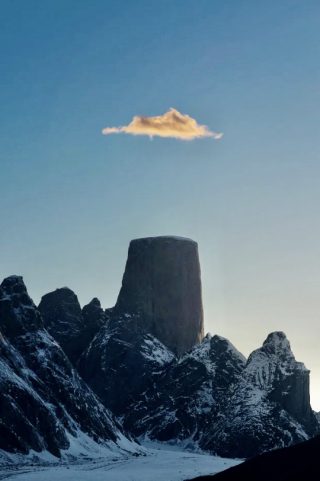 Great Tales in Mountaineering History: Mount Asgard, 1994 » Explorersweb