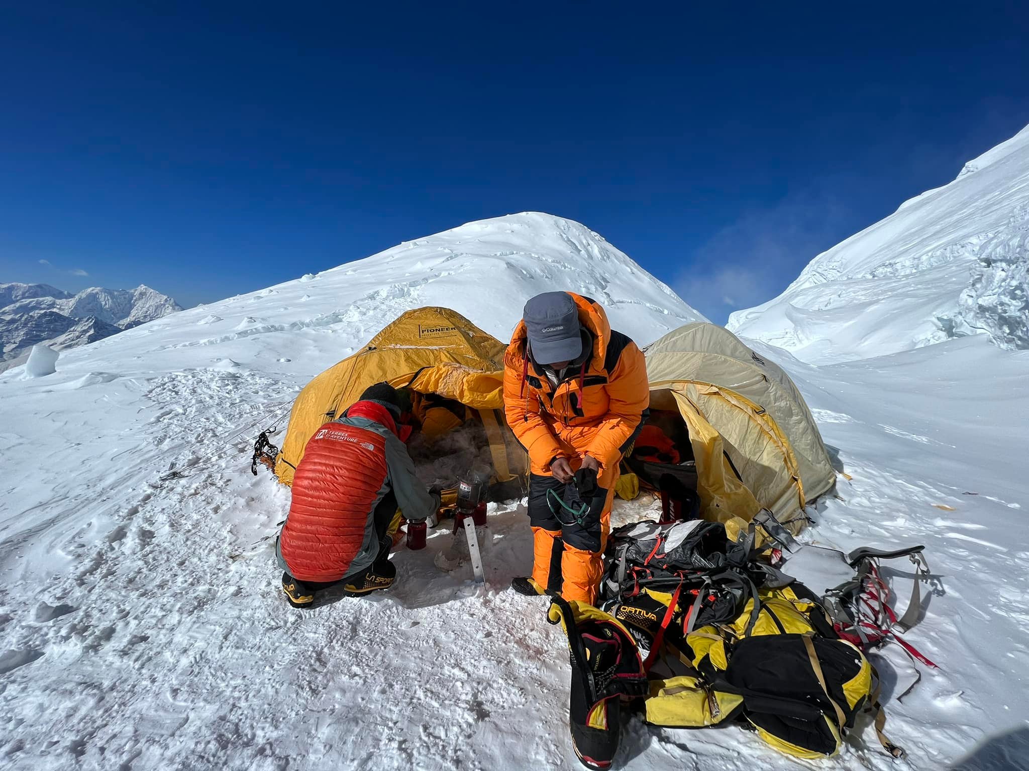 Mingma Dorchi Sherpa on the Route Up Cho Oyu » Explorersweb