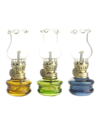 Best Oil Lamps of 2022 — Light When You Need It Most » Explorersweb