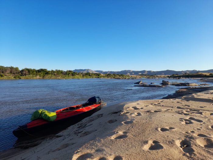 A Hard Start on Madagascar's Mangoky River » Explorersweb
