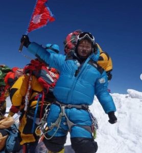Manaslu: One Mountain, Two Realities » Explorersweb