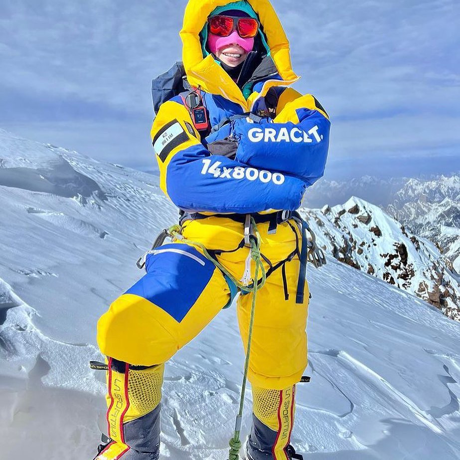 Surprise! Grace Tseng and Three Sherpas Summit Manaslu » Explorersweb