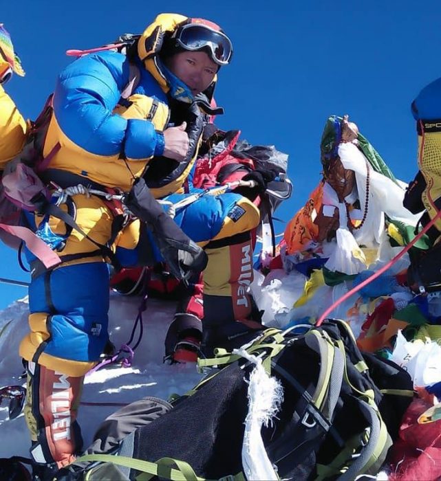 Climber Dies on Ama Dablam » Explorersweb