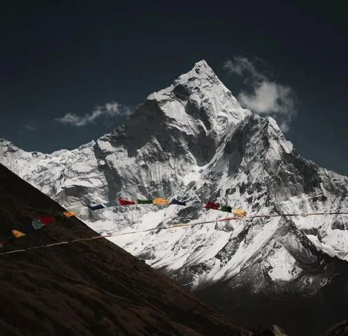 French Climber Dies on Ama Dablam » Explorersweb