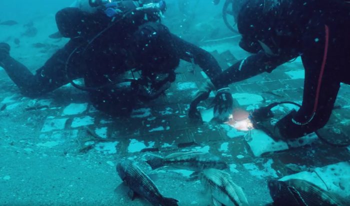 Bermuda Triangle Expedition Finds Piece of the Challenger Shuttle ...