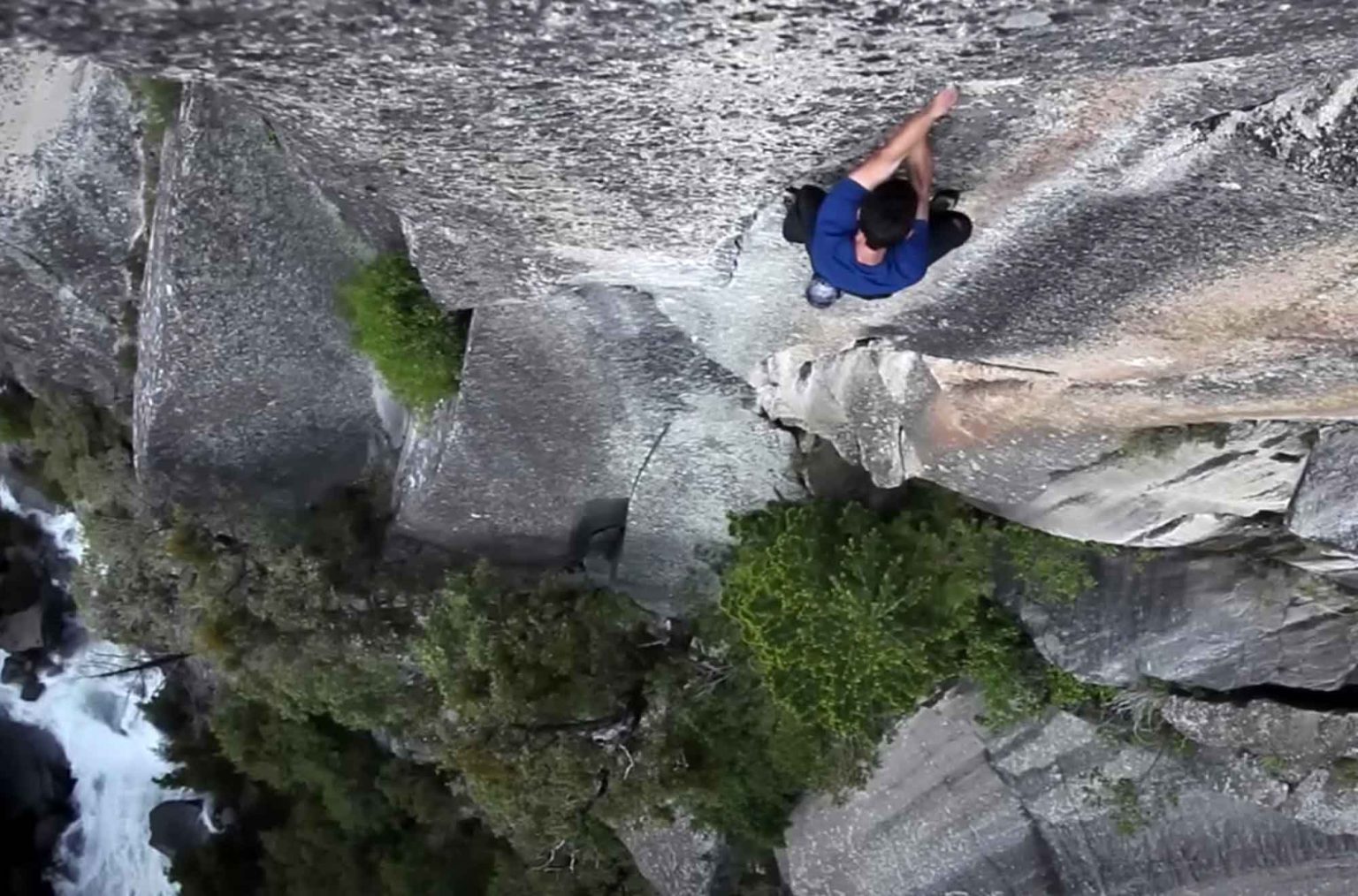 Watch Alex Honnold Free Solo 'The Phoenix' (7c+, 5.13) » Explorersweb