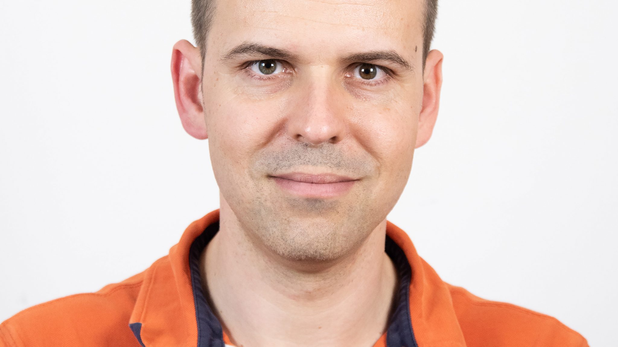 Photographer Snags Image of Rare Tasmanian Spotted Handfish » Explorersweb