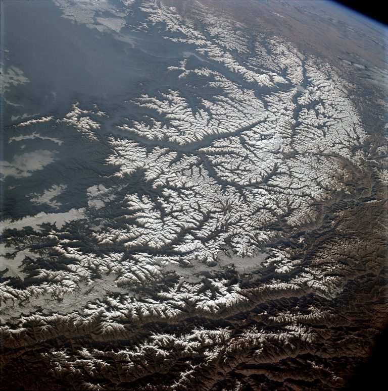 The Hindu Kush and the First Ascent of Tirich Mir » Explorersweb