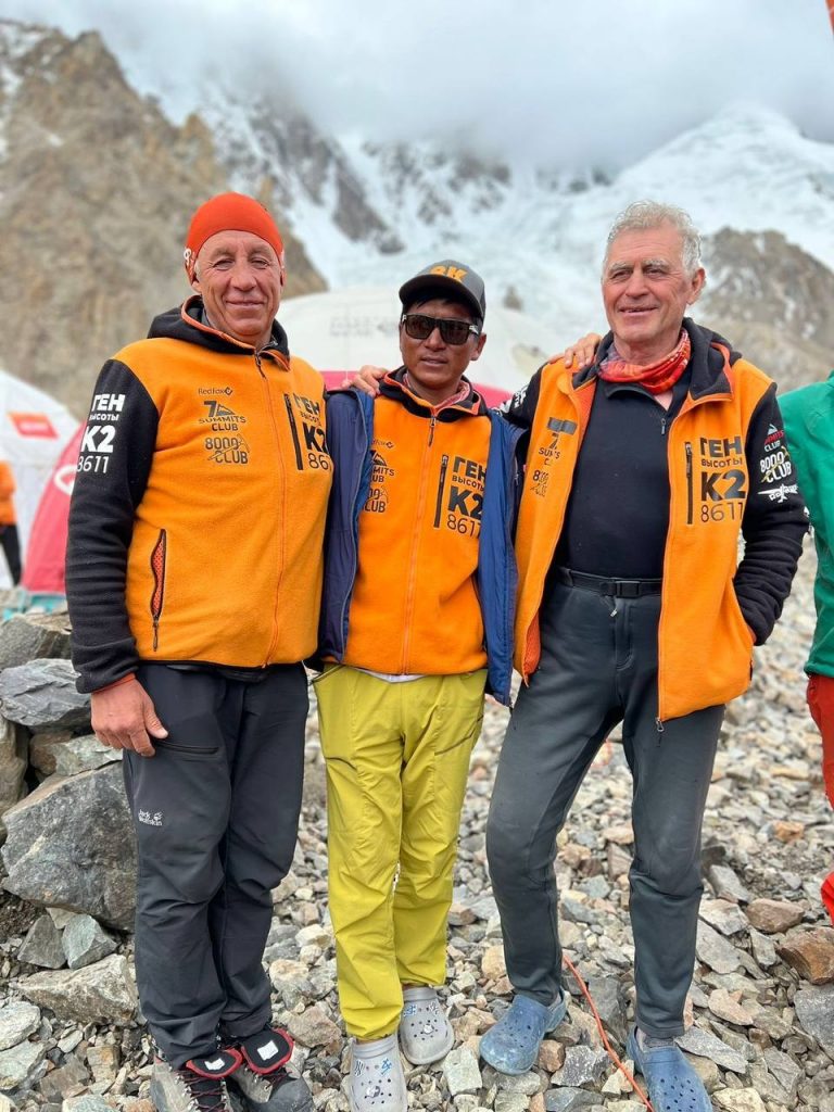 An Uncertain Summit Push Starts On K2 » Explorersweb