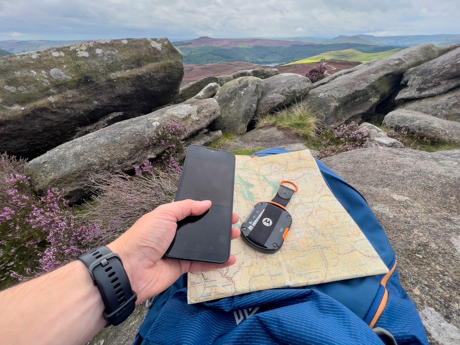 In-Depth Review: Motorola Defy Satellite Link » Explorersweb