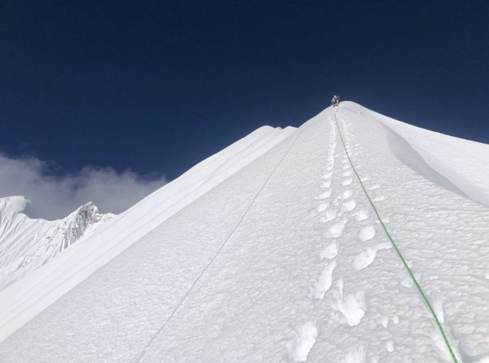 Cho Oyu: Russians Reach 7,000m on the South Face, Summit in Sight ...