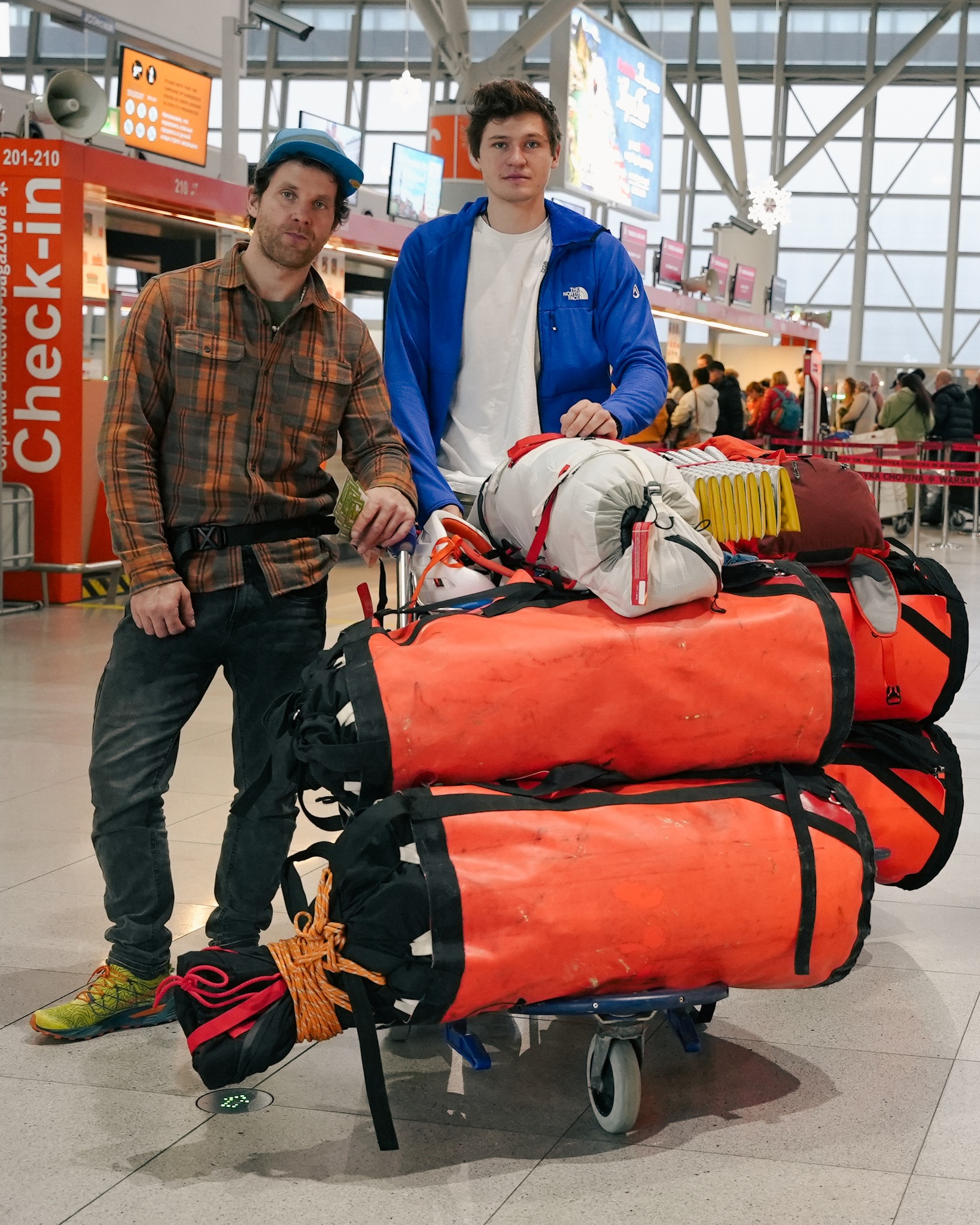 Poles Return To Winter Trango Tower » Explorersweb