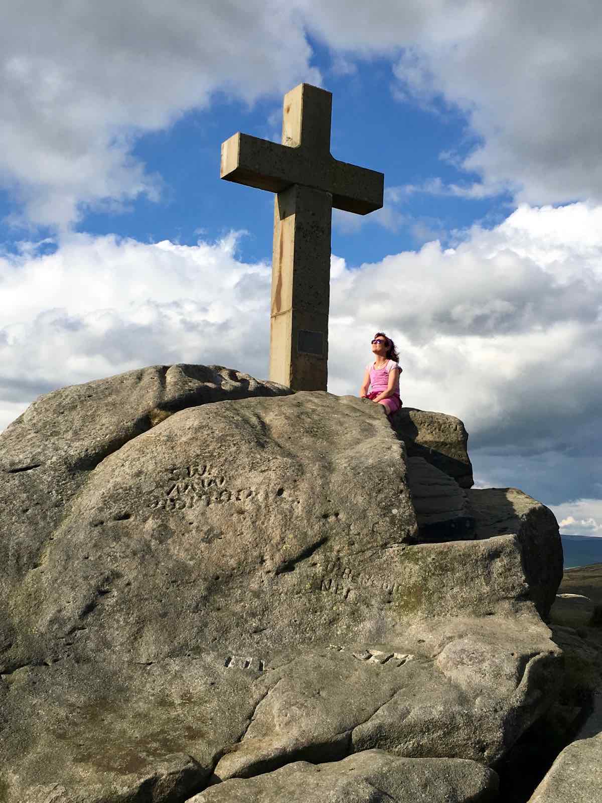 photo 10 - the Rylstone Cross – iRunFar