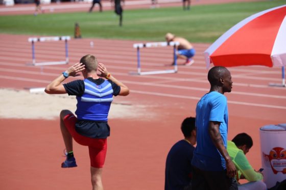 Stay Cool: Cooling Techniques in Endurance Running – iRunFar