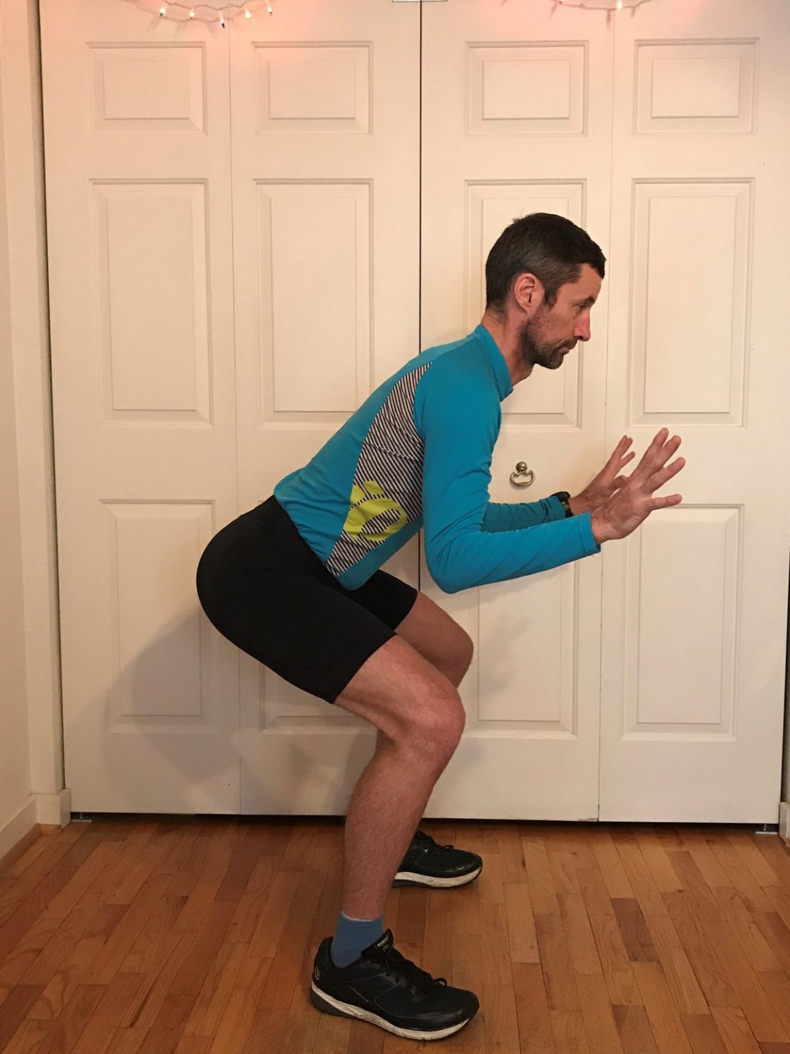 Hip Hinge: Sustainable Body Position for Efficient Running – iRunFar
