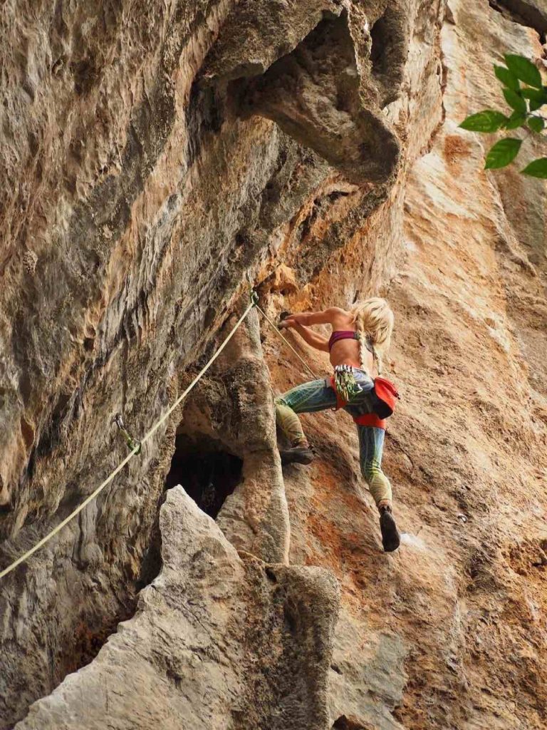 Catching Up With Tina Lewis – iRunFar