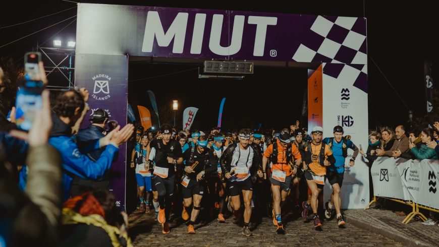 2022 MIUT 115 - Start – iRunFar