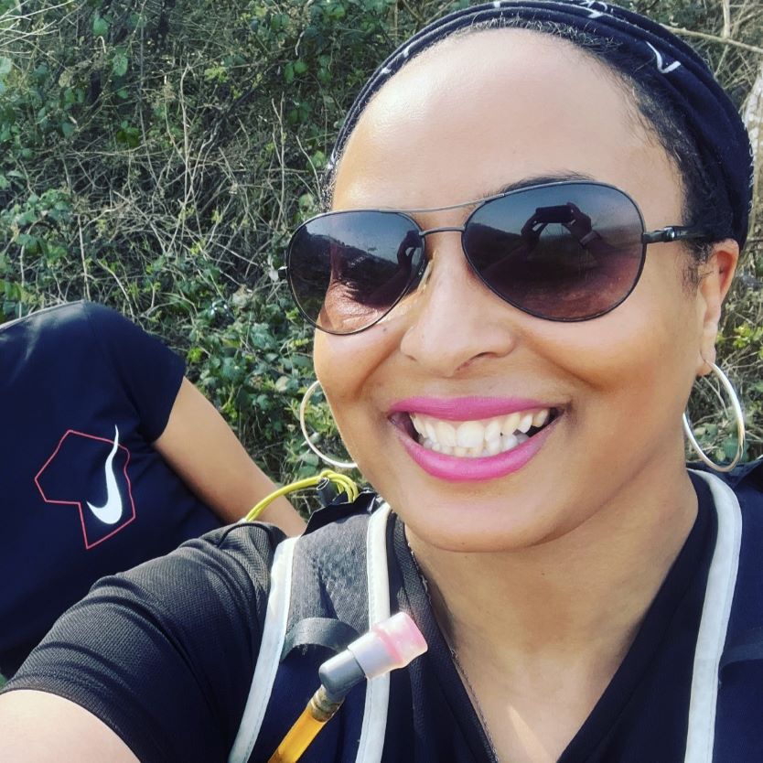 Lisa Arscott on a run – iRunFar