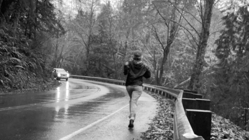 Angie Funtanilla - rainy run - feature – iRunFar