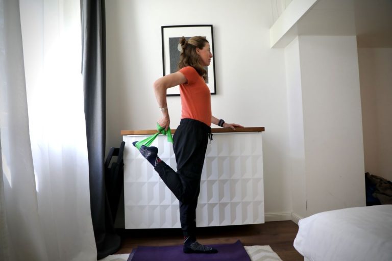 Joe’s Couch Stretch for the Quadriceps and Hip Flexors – iRunFar