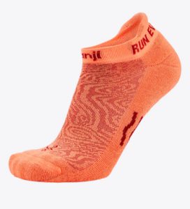 Best Running Socks of 2024 – iRunFar