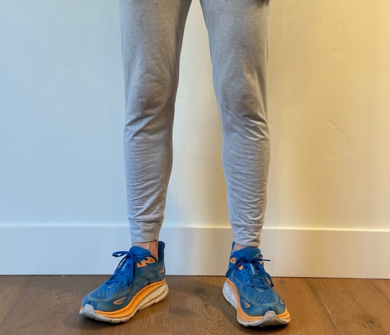 Pelvic Rotations, Part 1: The Roll-and-Reach Exercise – iRunFar