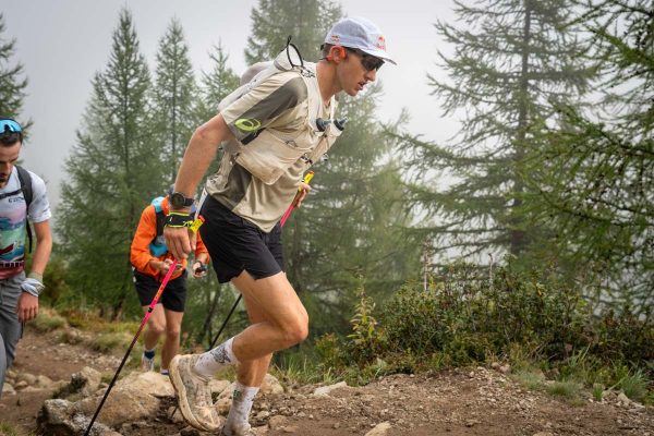 Tom Evans 2025 UTMB men's winner – iRunFar