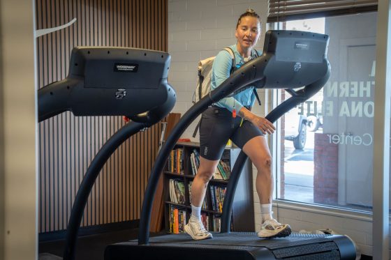 Lotti Brinks - inclined treadmill – iRunFar