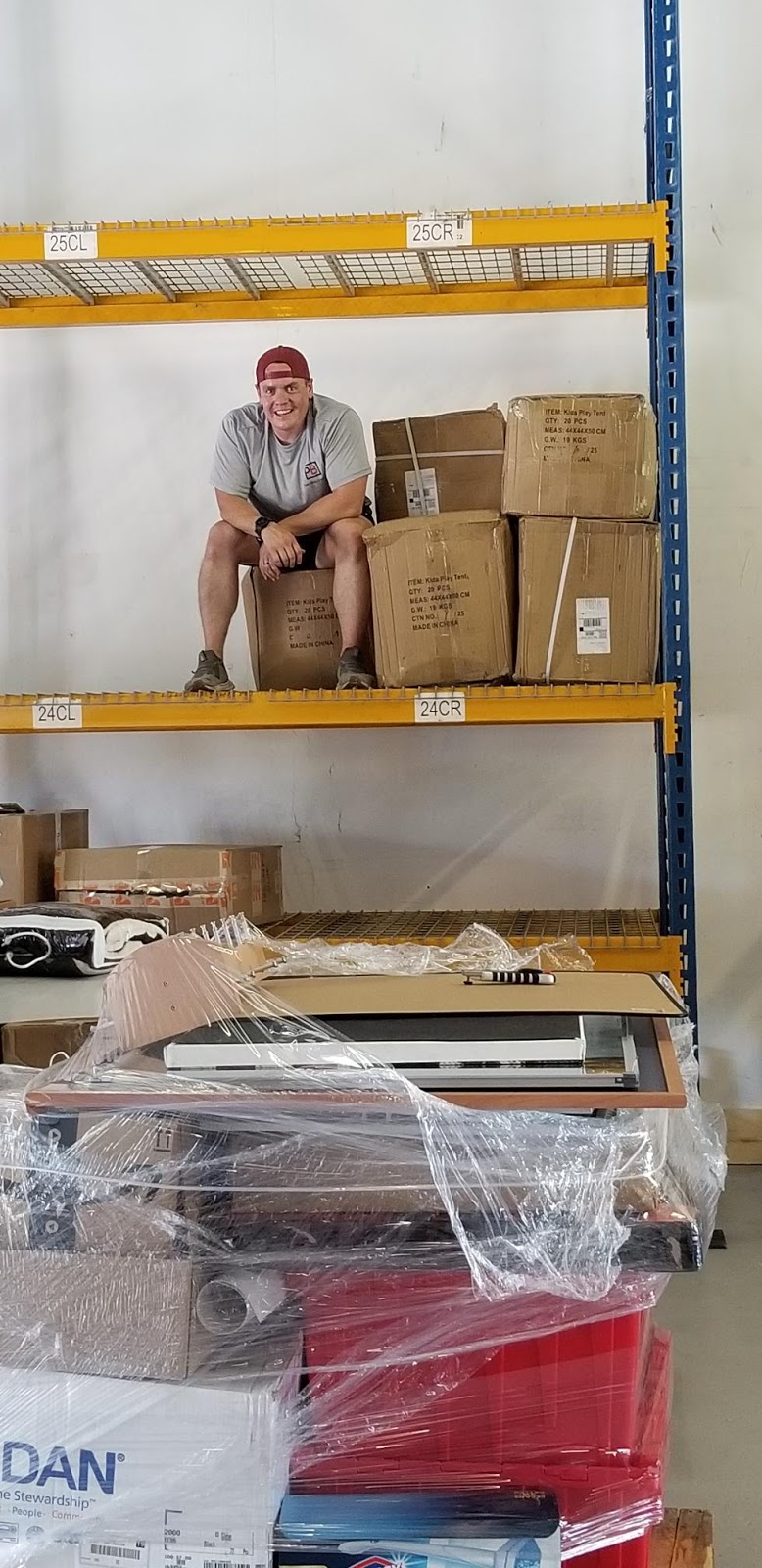 15 Subscription Box Business Ideas You Can Start (2023) - Starter