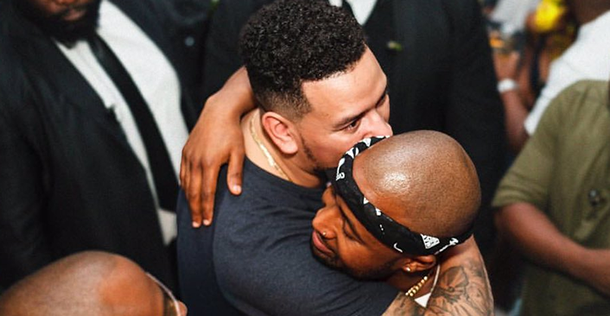 PHOTOS: Cassper Nyovest & AKA meet up at Taboo & hug - YOMZANSI ...