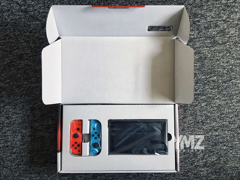 UNBOXING: Nintendo's new gaming console - The Nintendo Switch ...