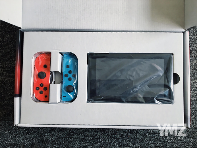 UNBOXING: Nintendo's new gaming console - The Nintendo Switch ...