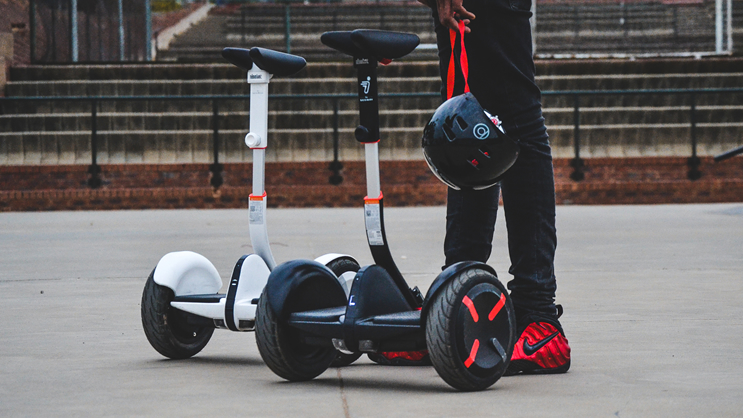 Segway Ninebot Mini Pro is the coolest hoverboard & it's easy to ride ...