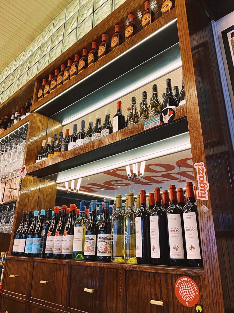 New restaurant Fugazzi @ Rosebank The Zone