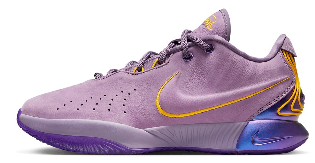 New Balance 2002R 'Protection Pack, Nike Dunk Vintage Panda