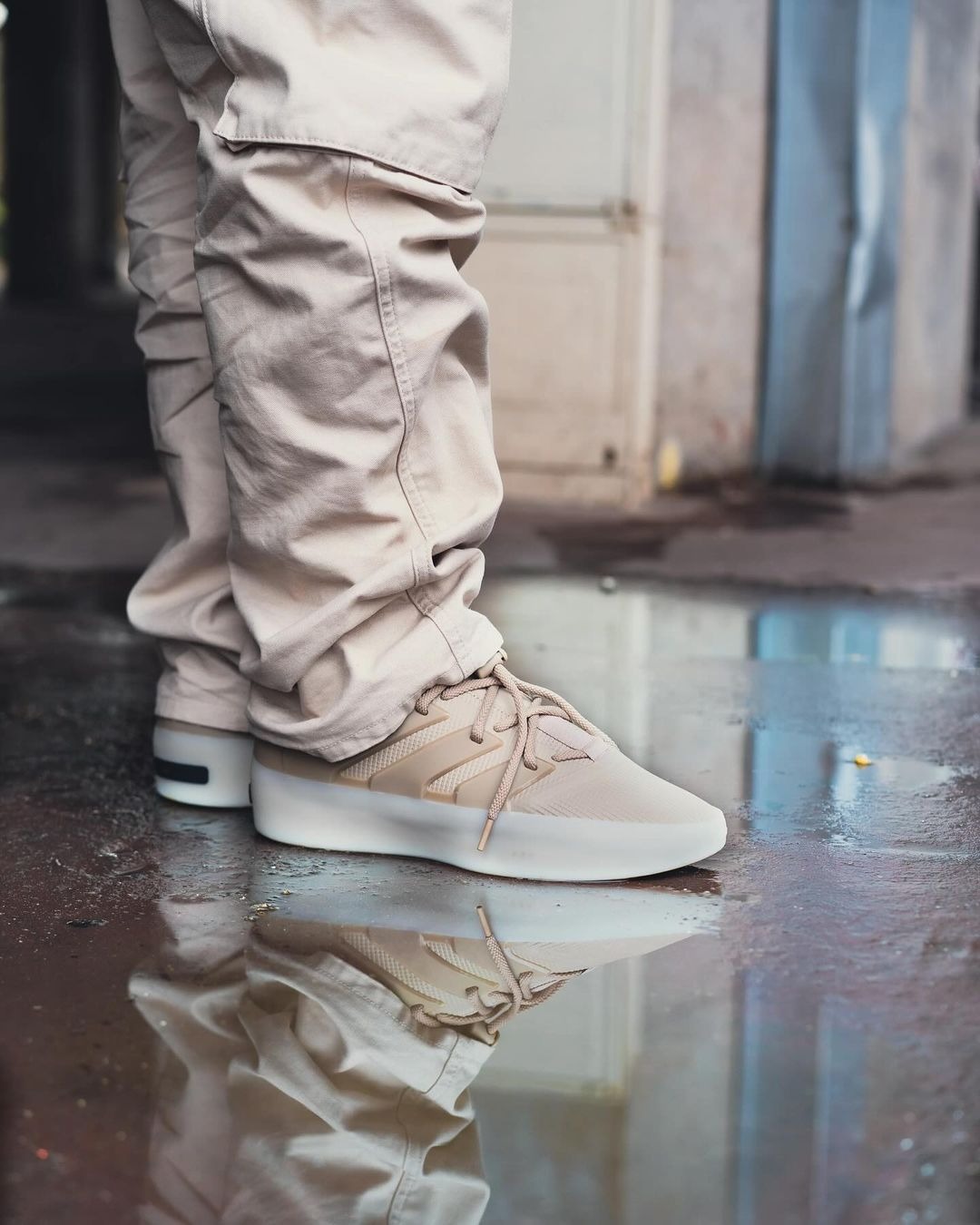 adidas Spezial, Air Jordan 1 Low OGs,