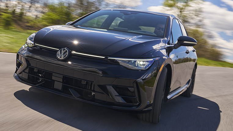 Volkswagen to launch most powerful Golf R with Audi RS3 Engine