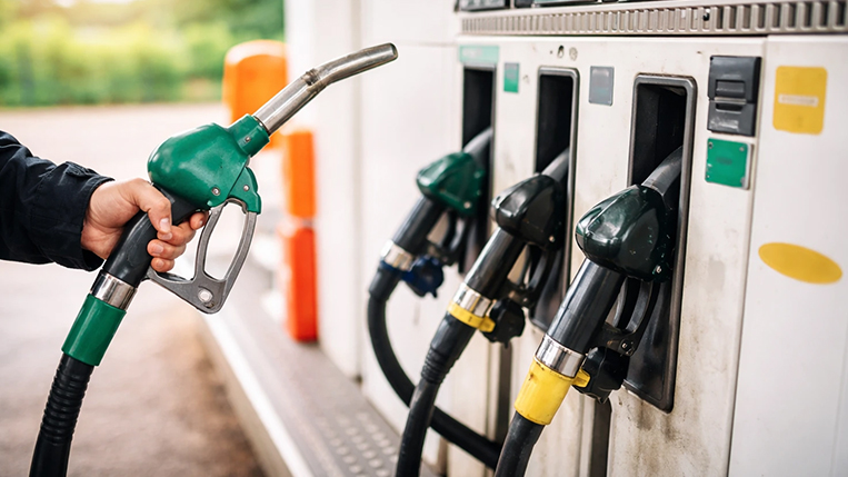 South Africa hit by fuel shortage ahead of petrol price hike