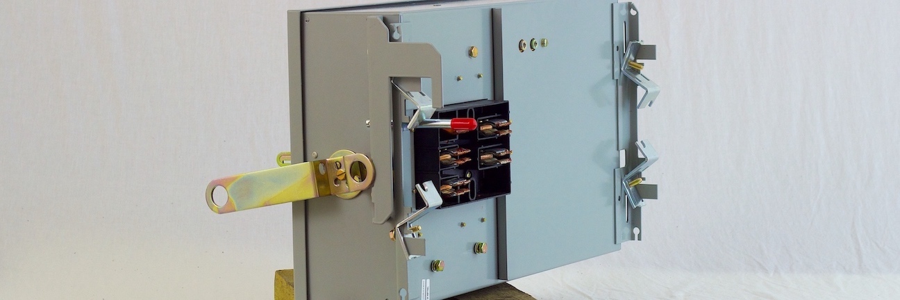 Pow-R Way III P3F Bus Plugs