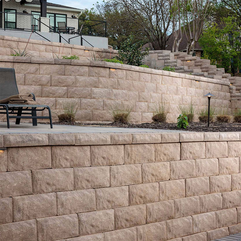 Diamond® Pro Air Quarried Face - 8" Wall Column/Corner - Belgard