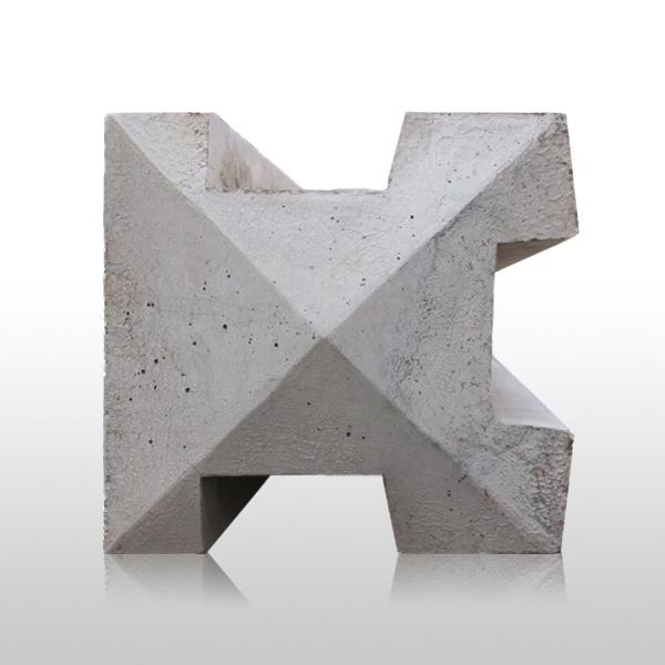 G&G | Concrete Slotted 3 Way Posts | ⭐️ Order Online