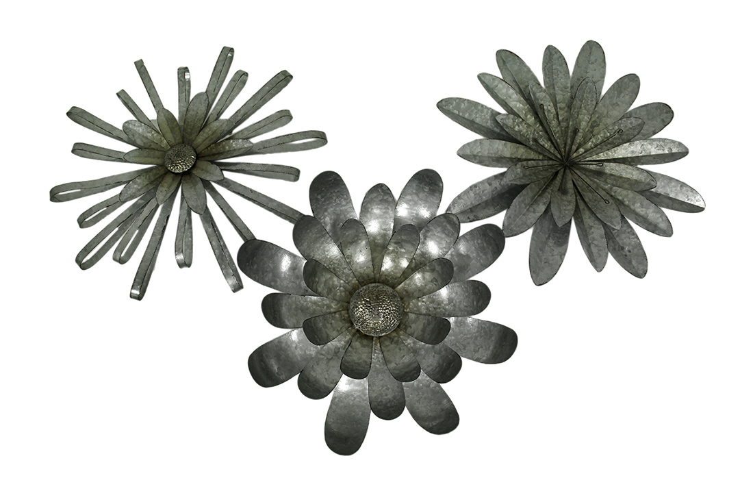 3 Piece Galvanized Metal Blooming Flowers 3D Wall Wall Sculptures - Tanga